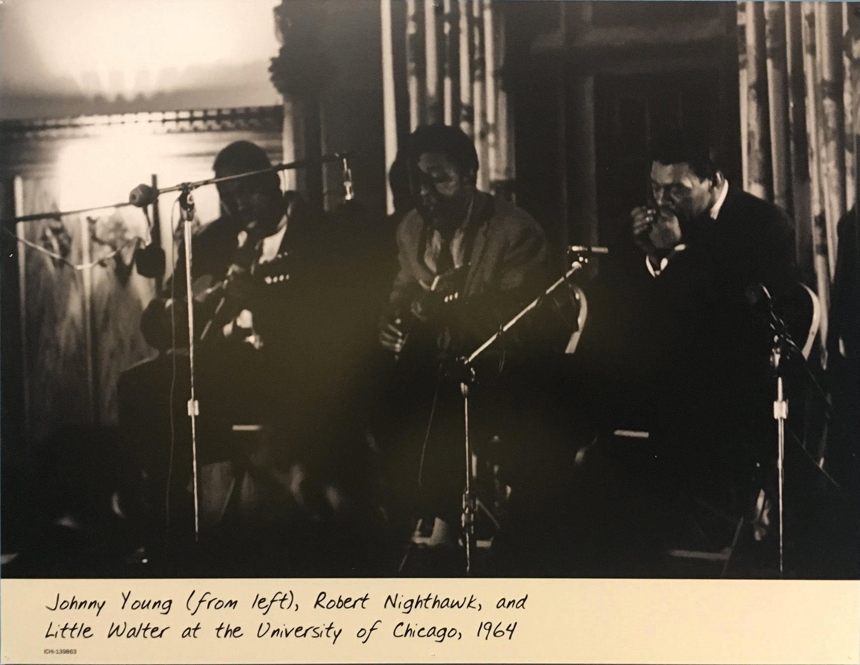 The Robert Nighthawk Story